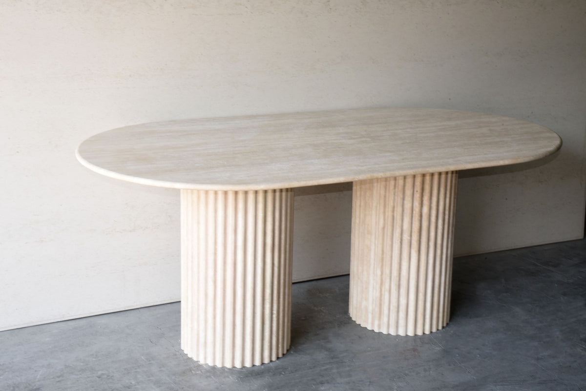 MILOS dining table – Maison Roca